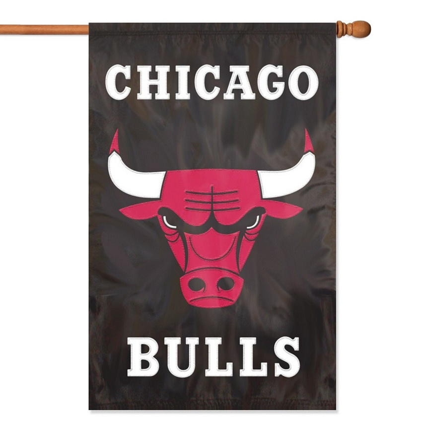 Chicago Bulls Applique Banner Flag 44" x 28" & more garden flags at ...